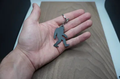 Bigfoot/Sasquatch Keychain by Studio Travisty MakerWorld: Download Free ...