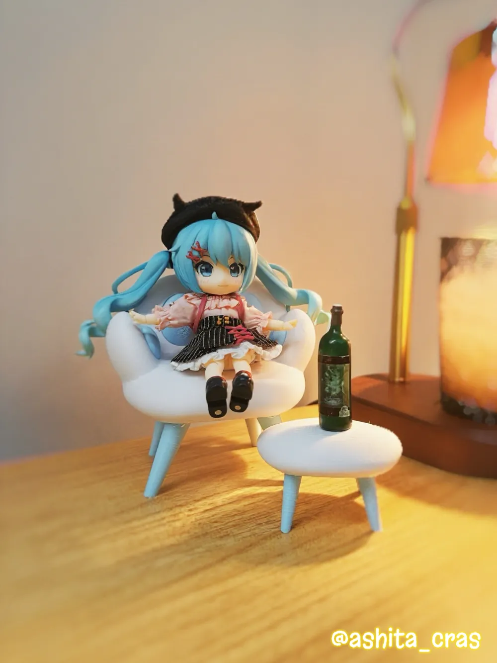 Cute Paw Armchair & Ottoman Set for Doll House - Free 3D Print Model ...