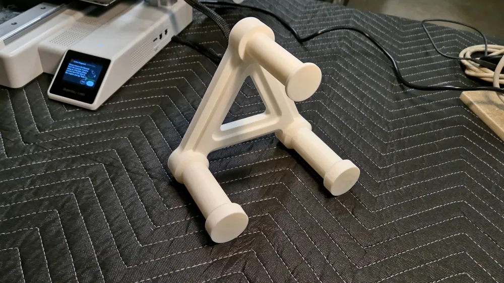 Bambu Lab A1 mini Spool Holder (free standing) by Dean_Menhennet ...