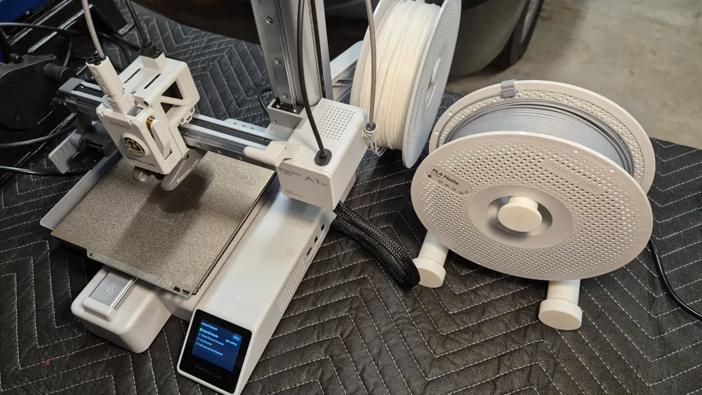 Bambu Lab A1 mini Spool Holder (free standing) by Dean_Menhennet ...