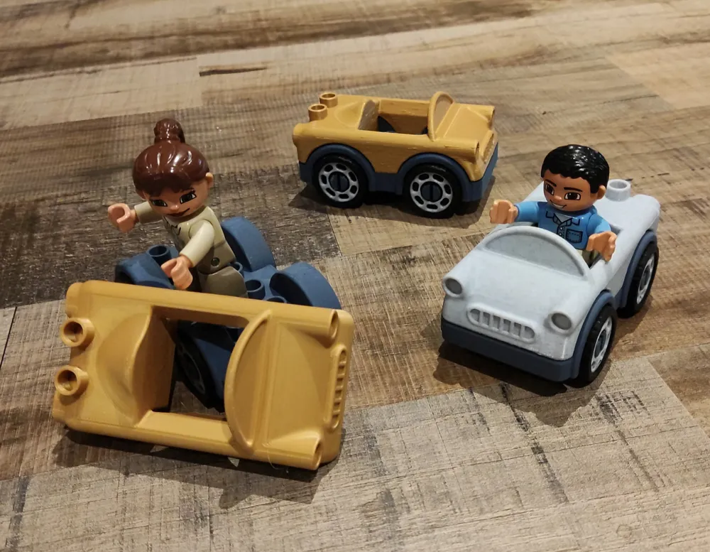 Toy Car - Duplo brick model kit by Thymen - MakerWorld