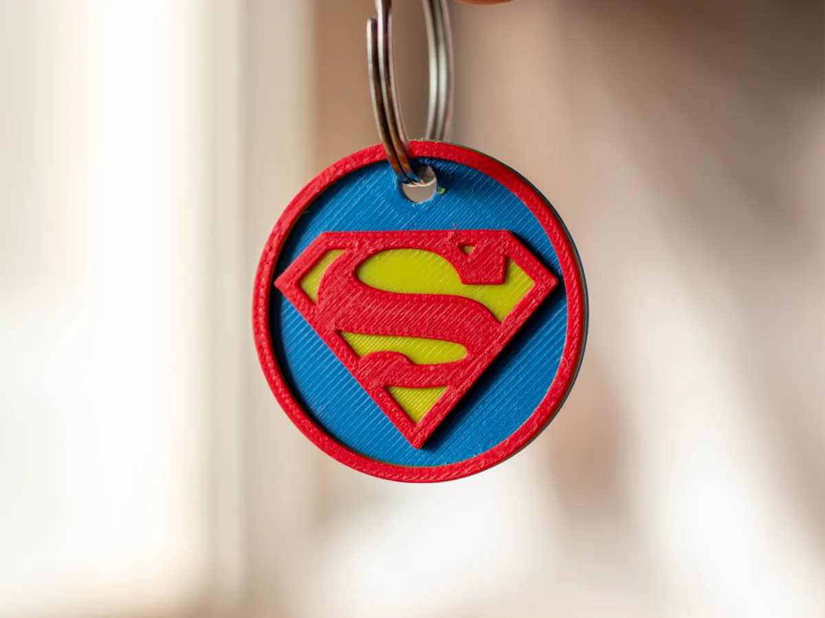 Porte-clés Logo Superman - Modèle d'Impression 3D Gratuit - MakerWorld