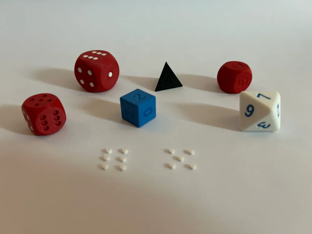 Dice Maker - Parametric Dice (non-AMS) - Free 3D Print Model - MakerWorld