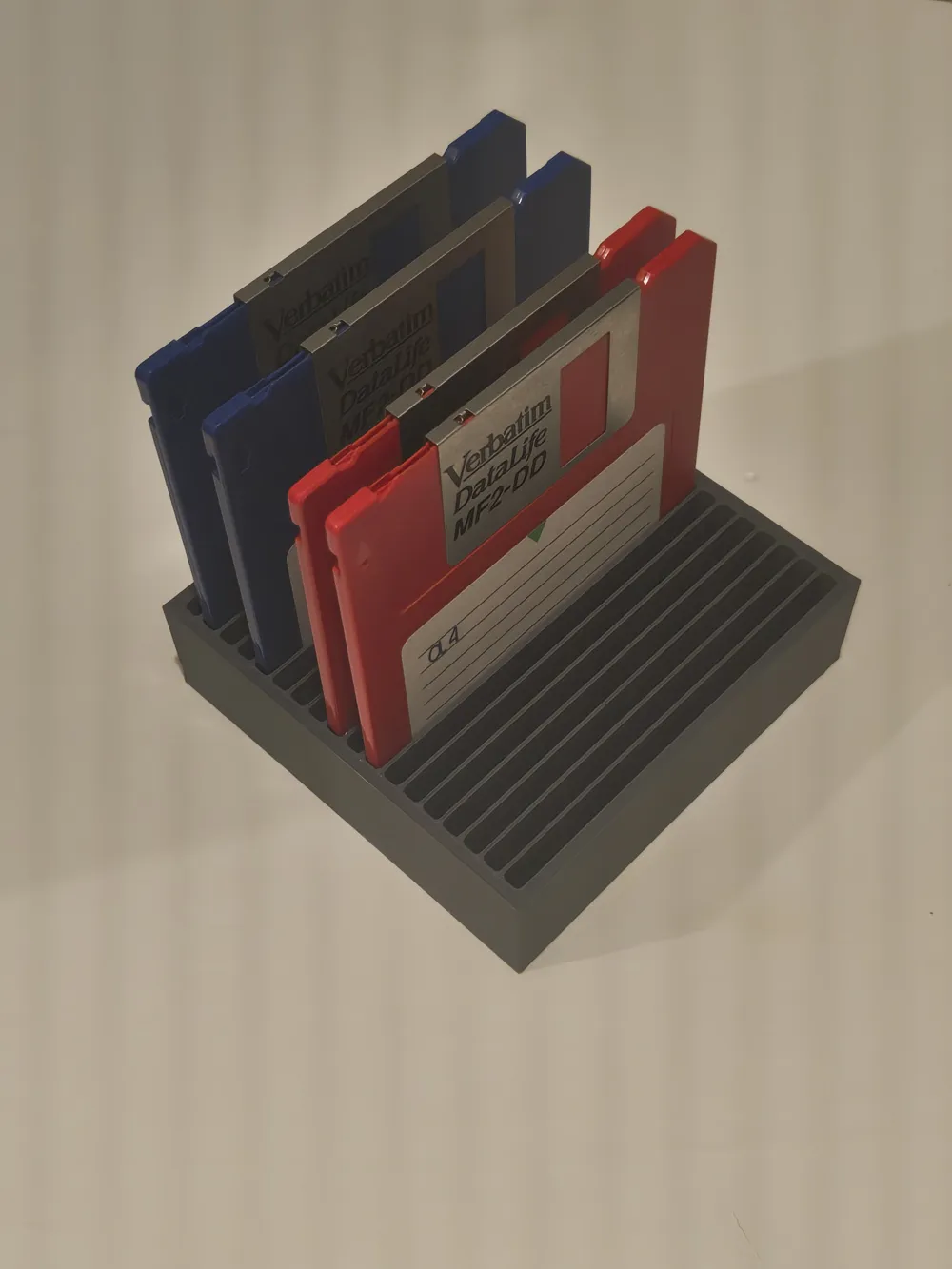 Support de disquette 3,5" - Modèle d'Impression 3D Gratuit - MakerWorld