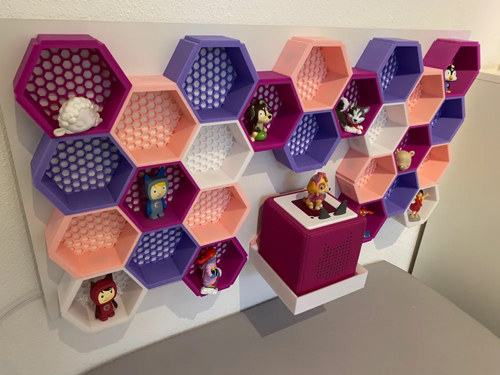 Prateleira para Figuras Magnéticas por WebsterMakerWorld: Baixe modelos ...