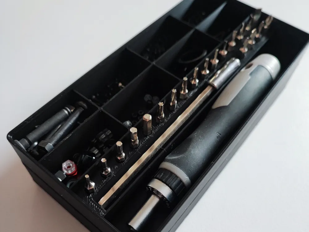 Screw tray and precision screwdriver holder (Gridfinity) by Crazy 3D ...