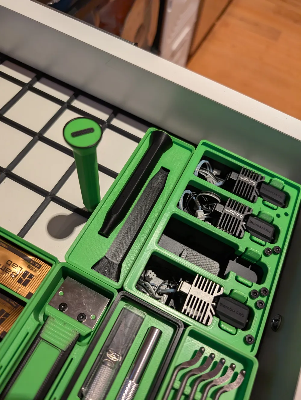 Gridfinity Tray for Magnet Press-fit Jigs by Kernel SpikeMakerWorld ...