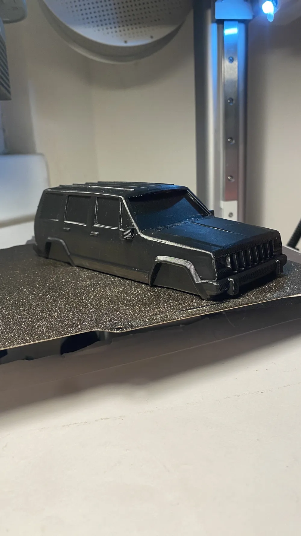 Simplified Jeep XJ Cherokee Decorative Model - Free 3D Print Model ...