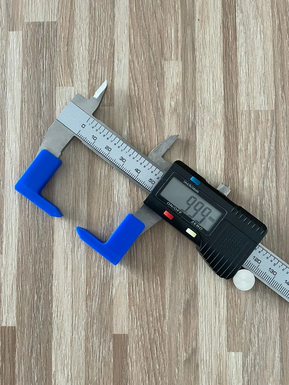 CALIPER STAND WITH ACCESSORIES - Free 3D Print Model - MakerWorld