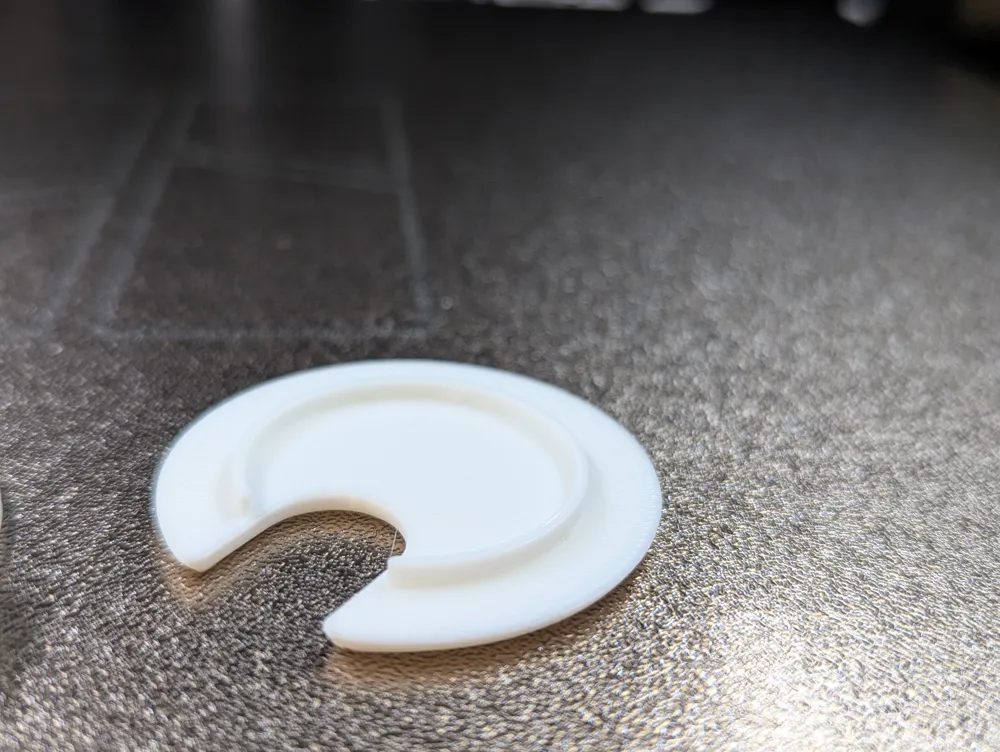 Compression Hole Grommet with Passthrough Cap by Noble MakerWorld ...