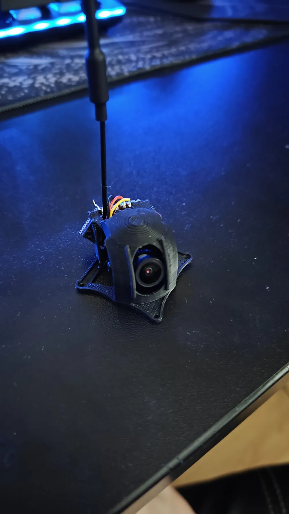 Soporte Zeus para Whoop - Modelo de impresión 3D gratuito - MakerWorld