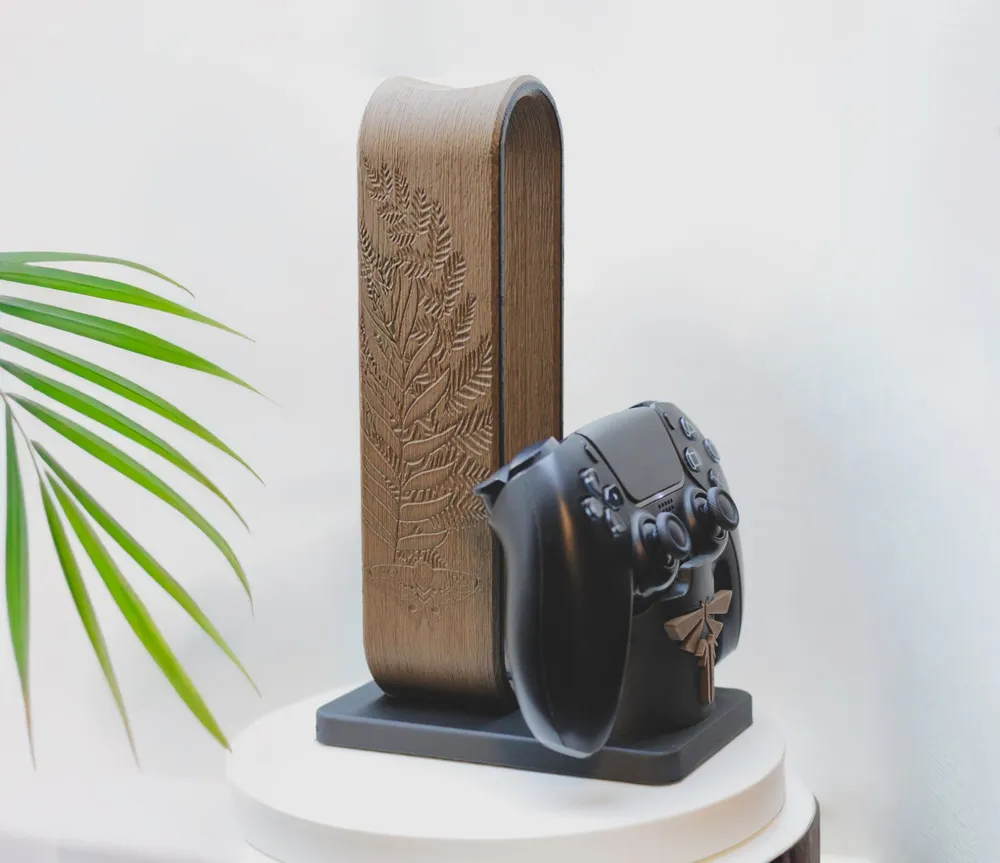 Headphone + Controller Stand inspired by TLOU by Post-ApocalypticDIY ...