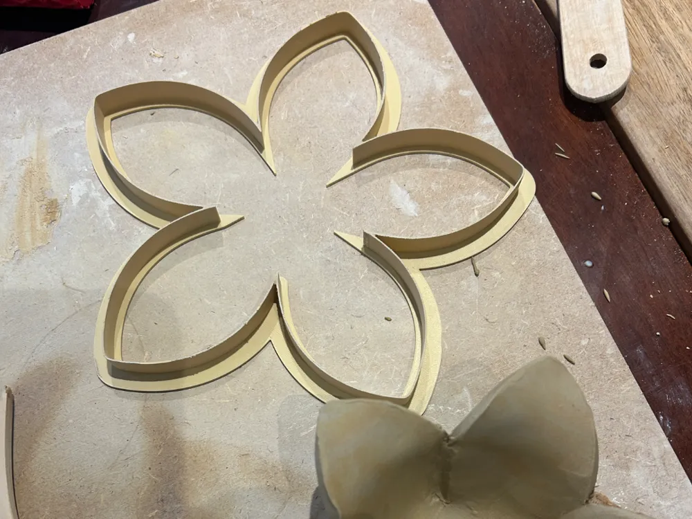 Baliflower cutter for bowls ceramic pottery - Free 3D Print Model ...