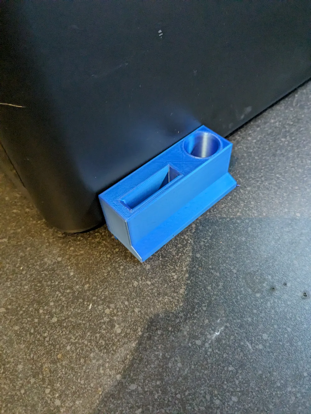 Plastic razor and deburring tool stand by budball36 - MakerWorld