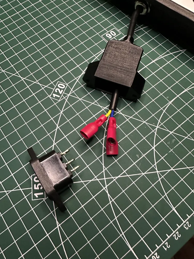 C14-Steckergehäuse – Kostenloses 3D-Druckmodell – MakerWorld