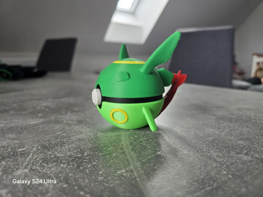 #0384 Rayquaza Pokéball - Multiparts by 3D Girl MakerWorld: Download ...