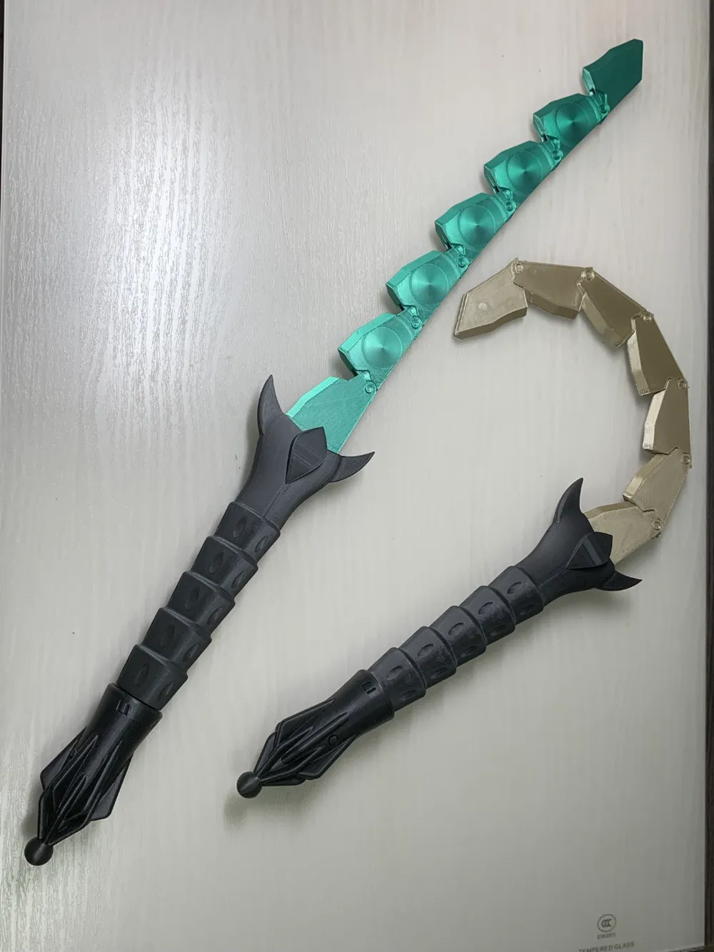 Full 3D Printed Transforming Scythe by 发明狂徒林林七 - MakerWorld