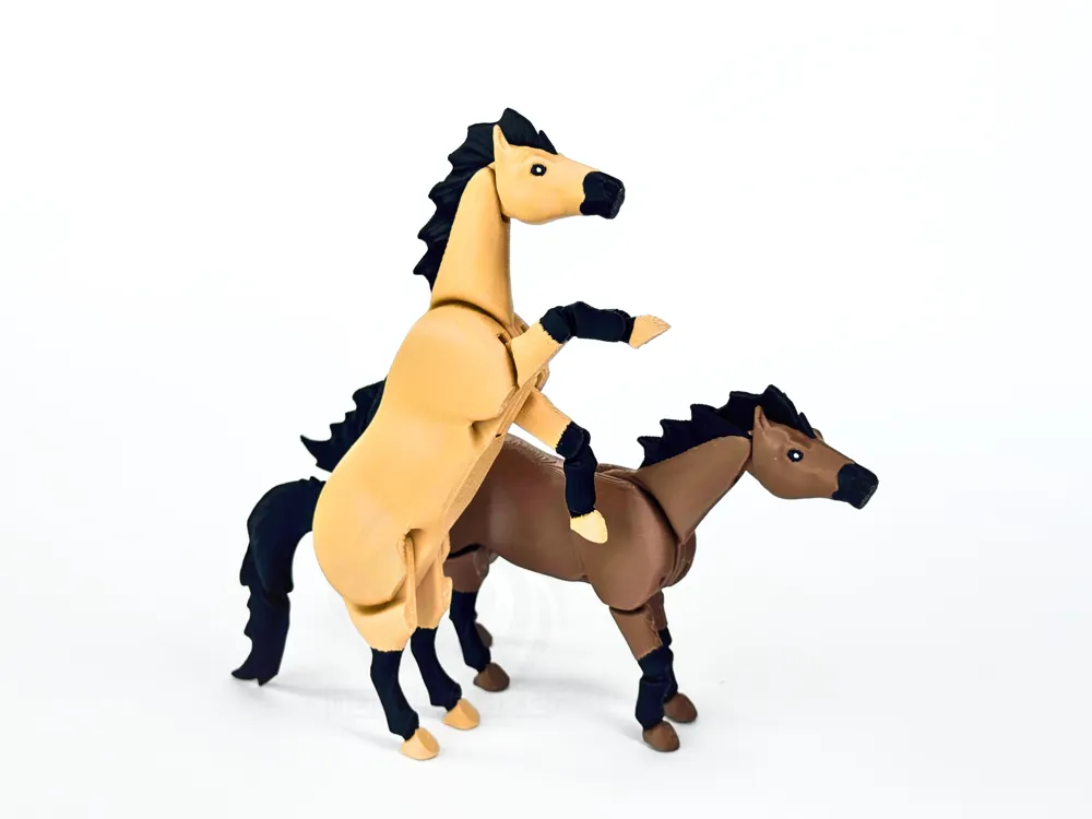 Lunova - Articulated Horse (Print-In-Place) - MakerWorld 3D Model | 3Drop