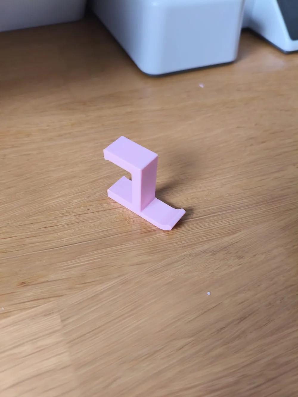 Cricut Maker Mats Hanger - Free 3D Print Model - MakerWorld