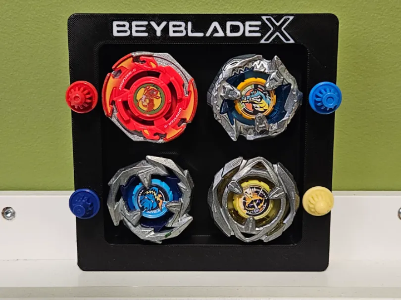 Exhibición de 4 Beyblades Beyblade X por Cubic Craftsman - MakerWorld