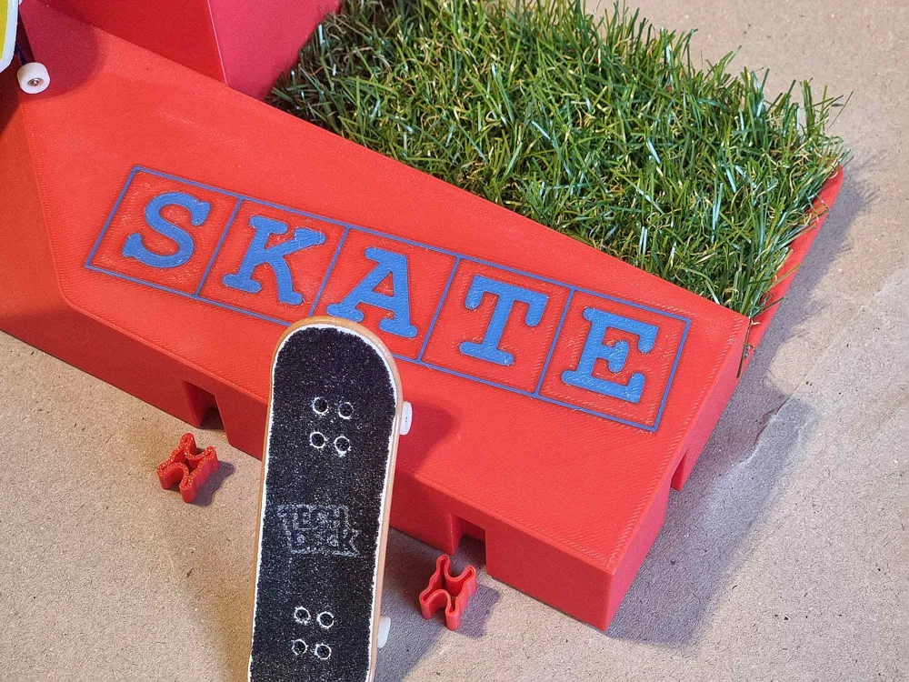 Fingerboard Skatepark Modular - Obstacle w/ grass - Free 3D Print Model ...