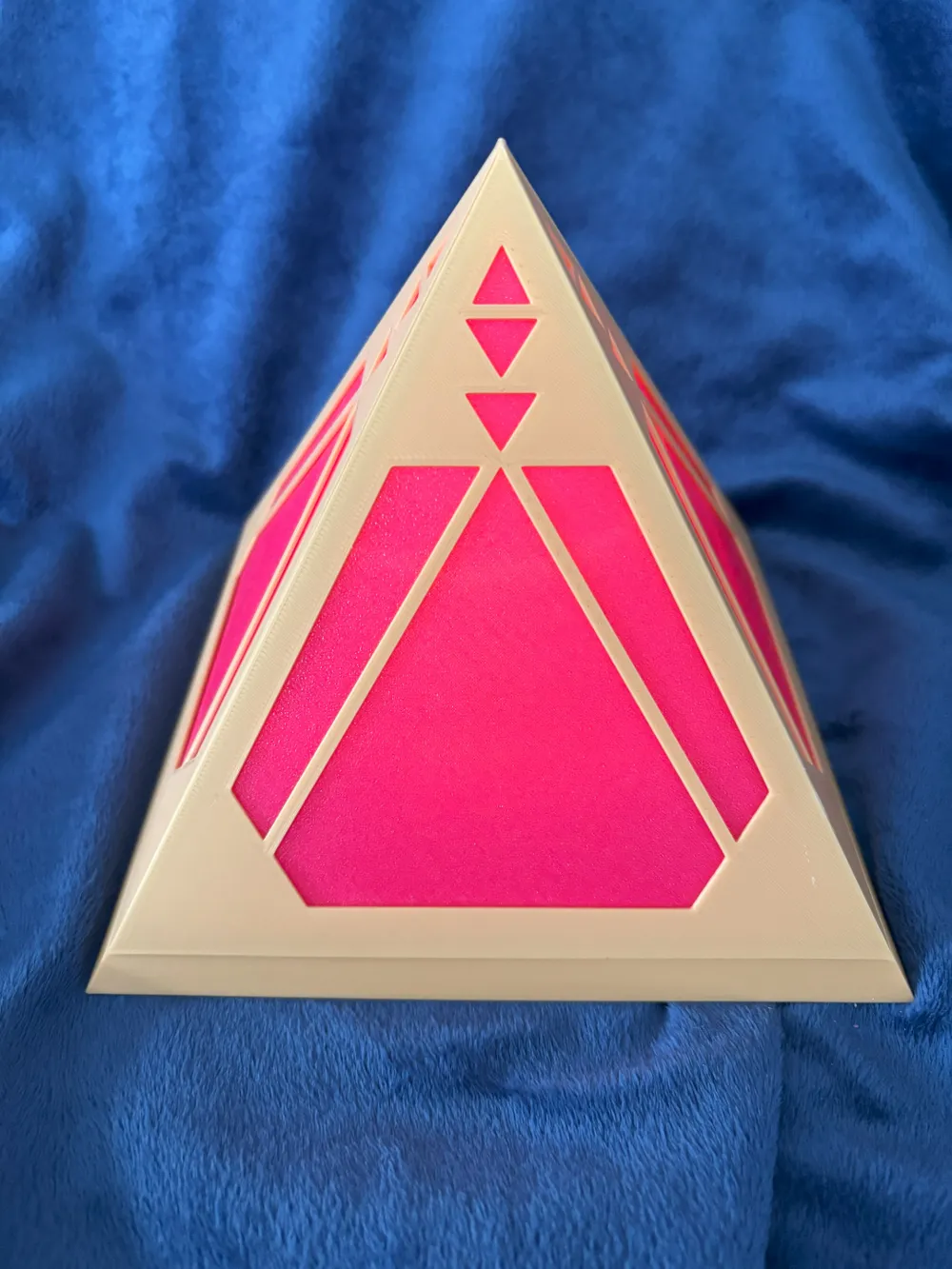 Sith Holocron by Mobius Designs - MakerWorld