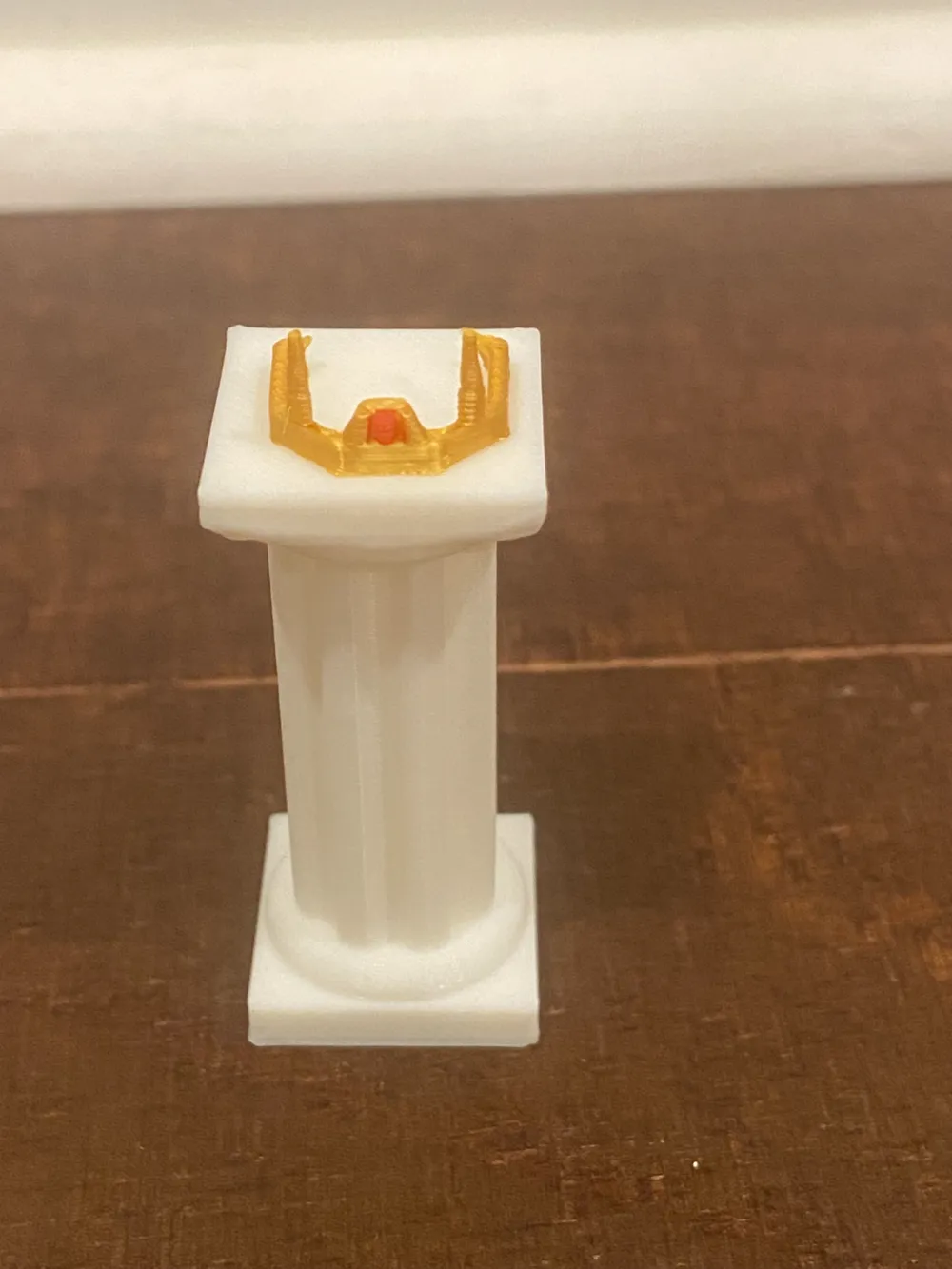 Small Pillar Stand/Pedestal by Creative User - MakerWorld