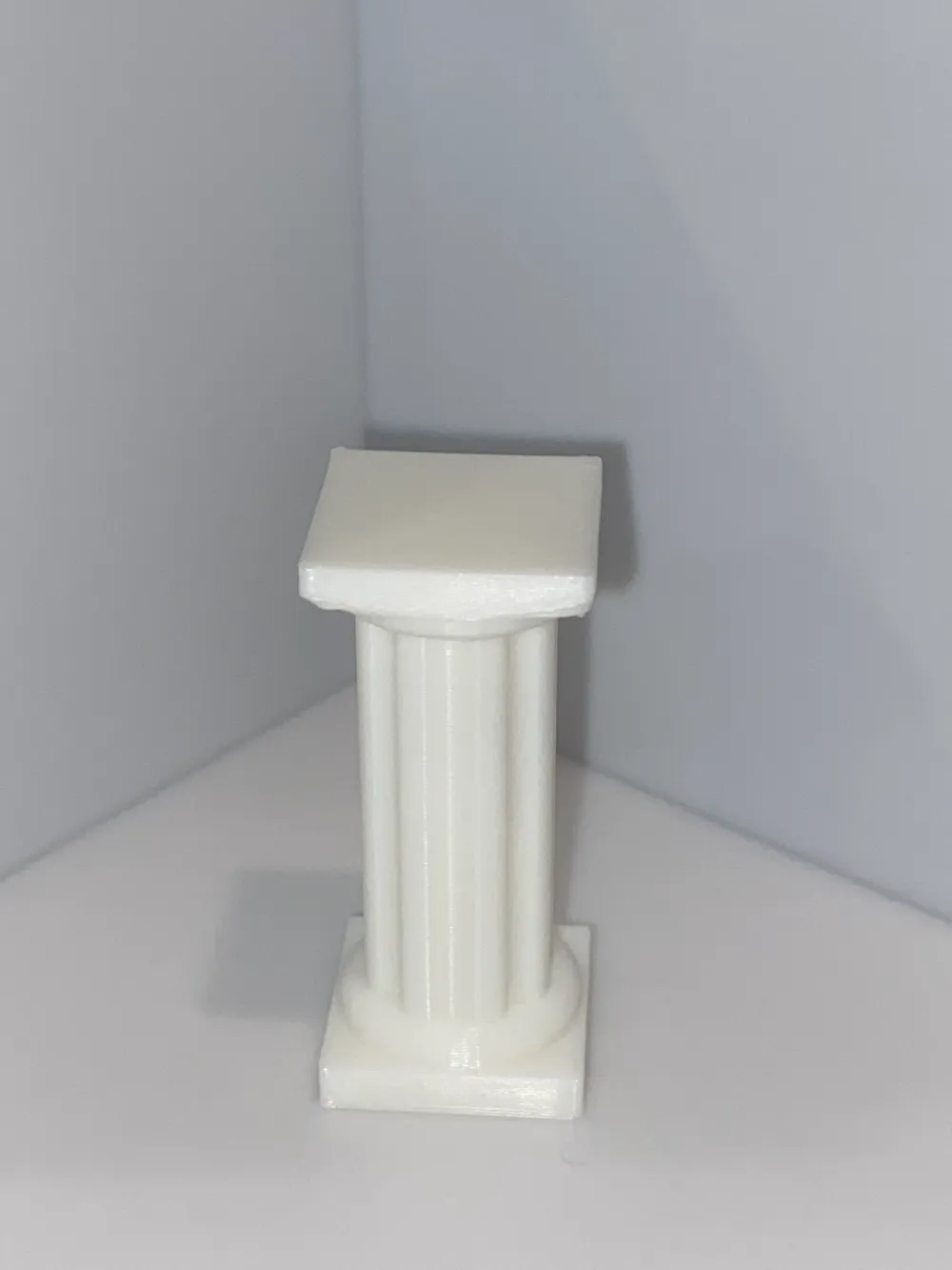 Small Pillar Stand/Pedestal by Creative User - MakerWorld