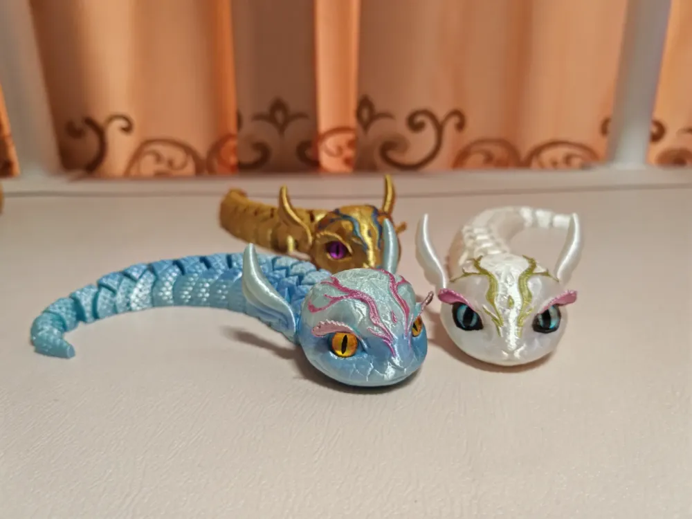 Serpentine Year Seven-Colored Sky-Swallowing Python, Articulated Hinged ...