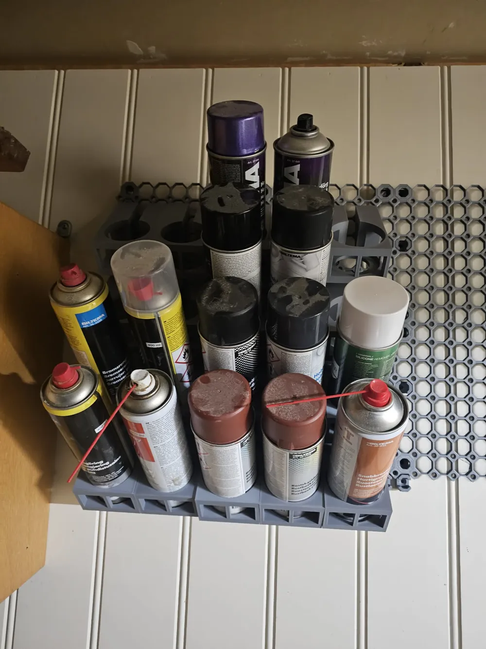 Spraycan holder 70mm for multiboard - Free 3D Print Model - MakerWorld