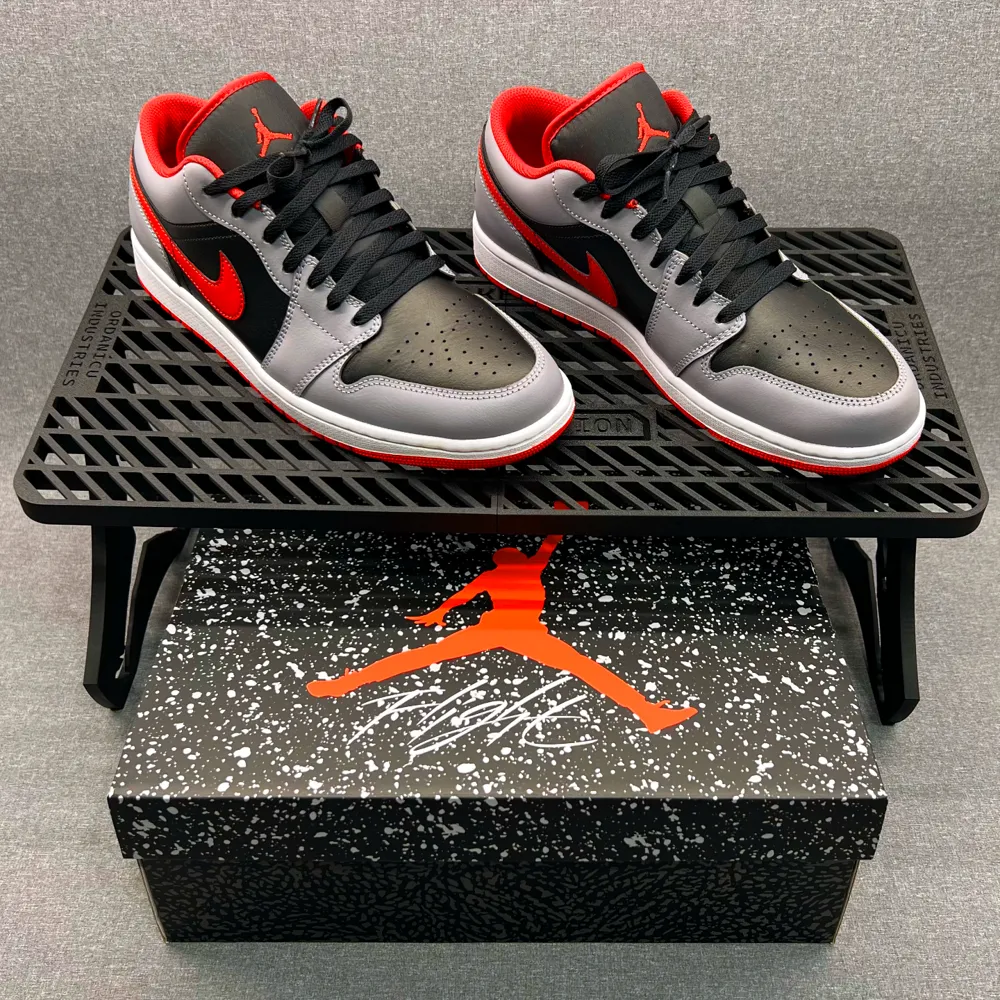 SneakerHead FlightStation - Free 3D Print Model - MakerWorld