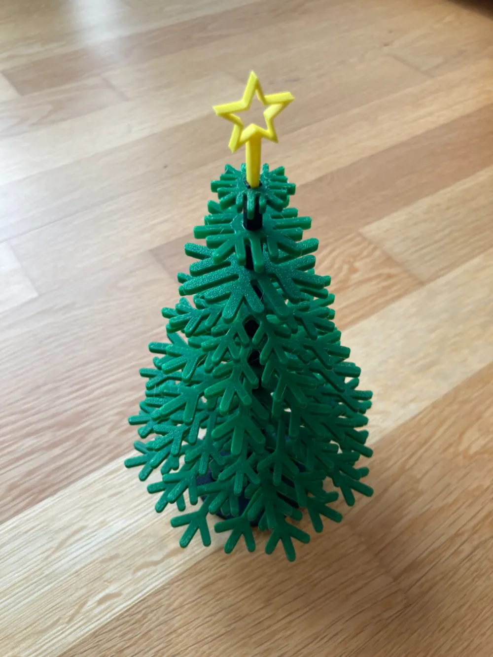 Simple Stackable Christmas Tree Remixed by harryfu - MakerWorld