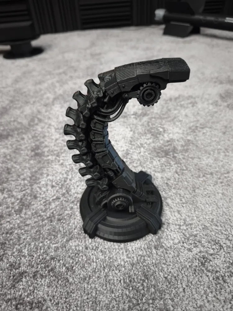 Xenomorph Inspired Headphone Stand – Biomechanical - Free 3D Print ...
