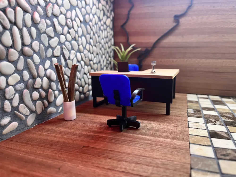 miniature desk & chair 1:18 diorama & dollhouse by pierblebee - MakerWorld