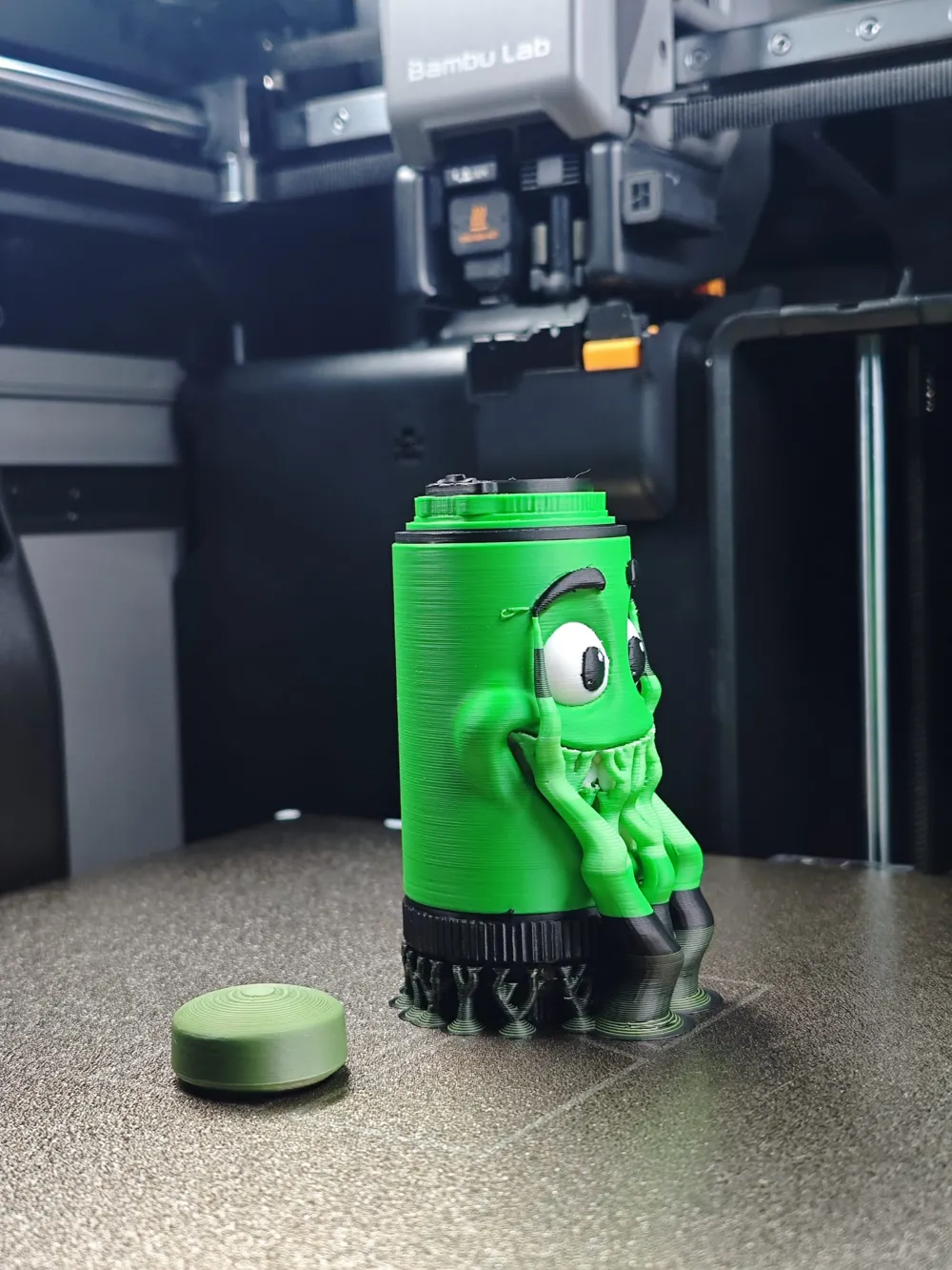BOMBOLETTA FIDGET CLICKERS - Free 3D Print Model - MakerWorld