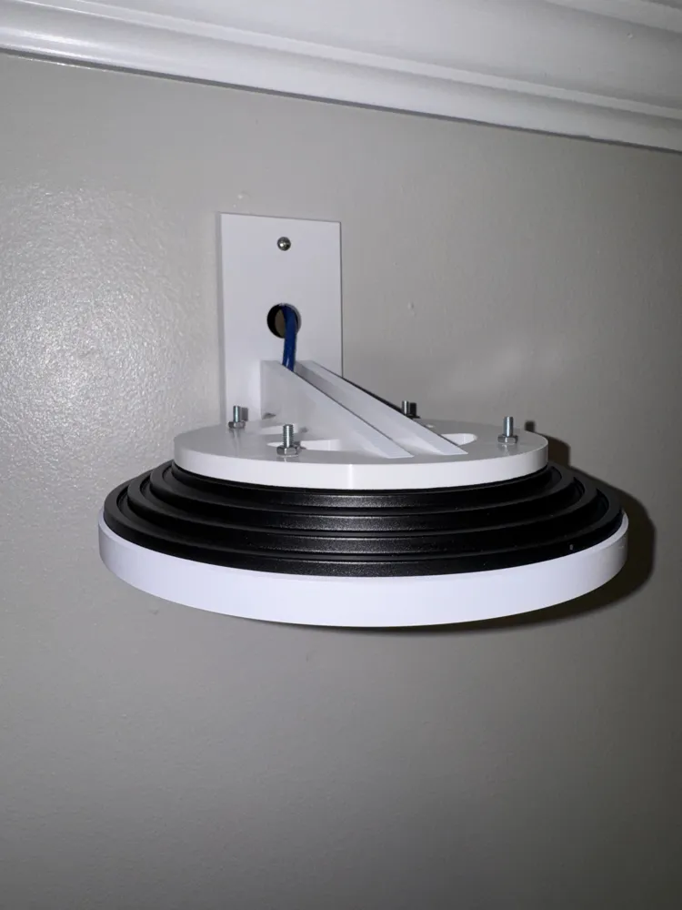 Unifi U7 Pro XG Wall Single Gang Plate Mount Remixed by user_3149131369 ...