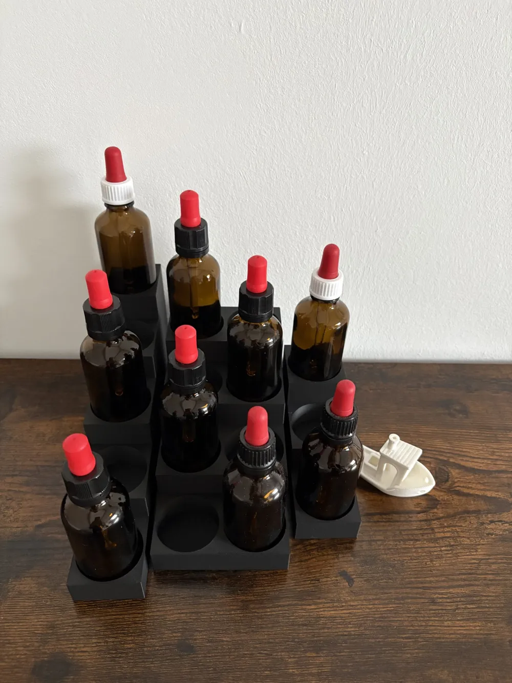 Tincture display - holder - multiple sizes - Free 3D Print Model ...