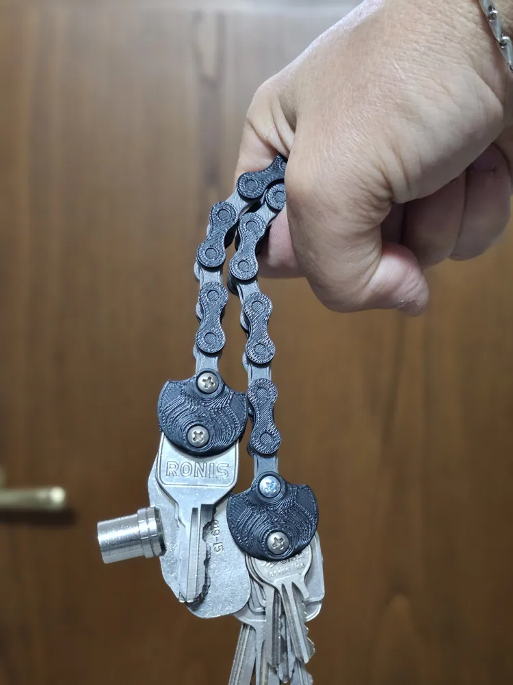 MotorChain Key Cover by SimonMakerForge MakerWorld: Download Free 3D Models
