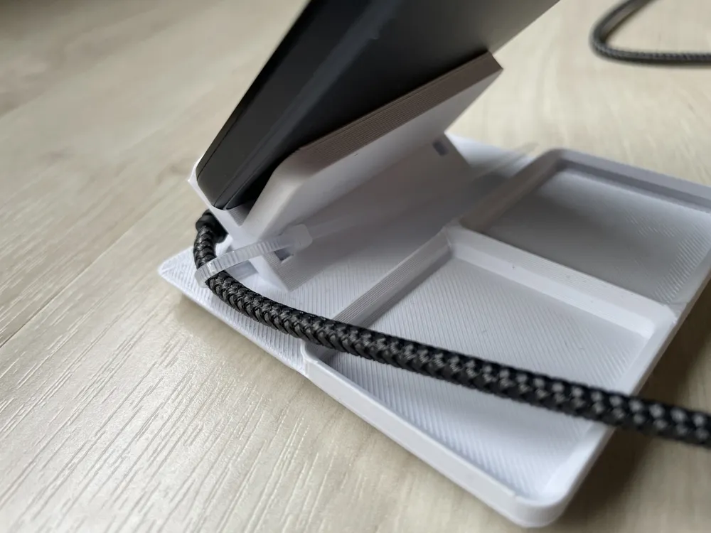 Gridfinity Smartphone Stand by Trinitor MakerWorld: Download Free 3D Models