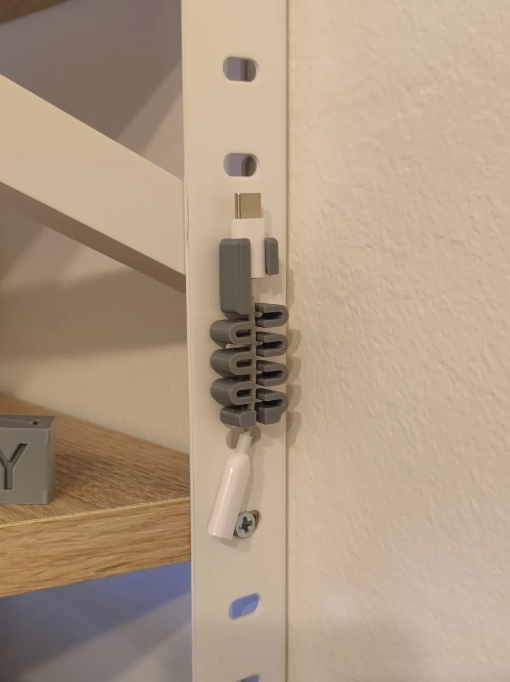 UNIVERSAL USB CABLE SAVER by Engineering Projects MakerWorld: Download ...