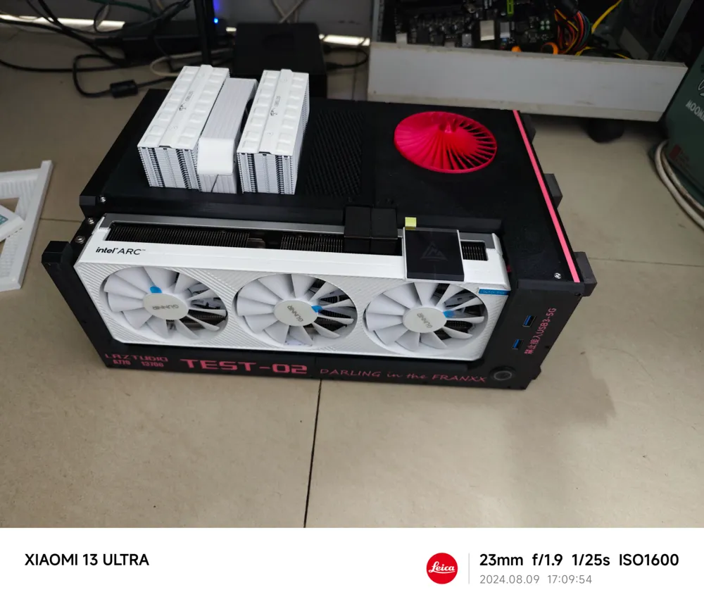 Vertical ITX PC Case with Direct-Insert Graphics Card by LAZTUDIO ...