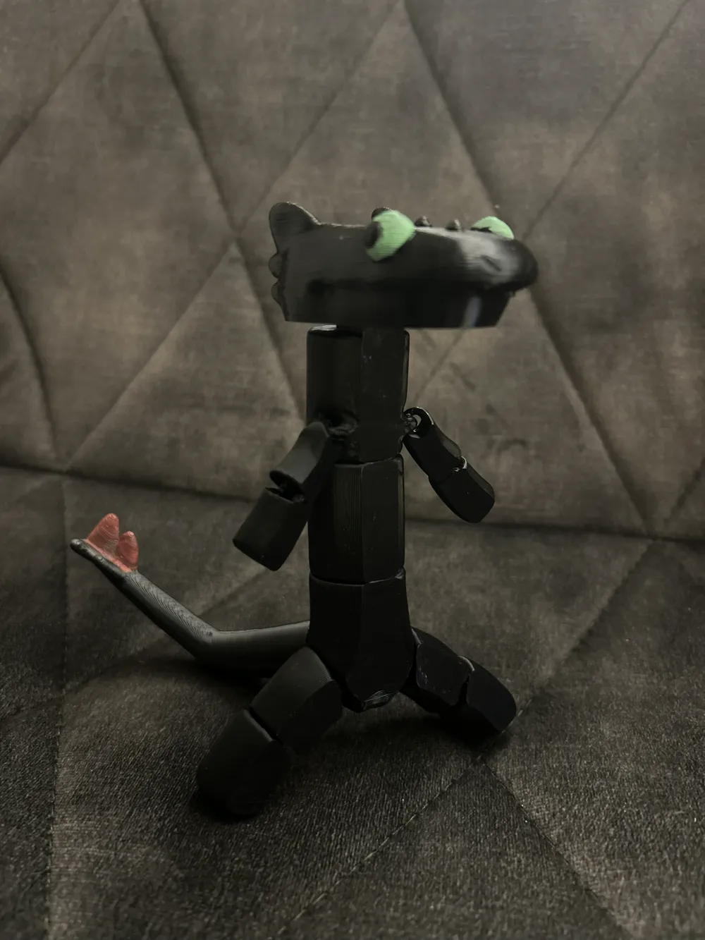 Flexi Toothless dance meme - Free 3D Print Model - MakerWorld