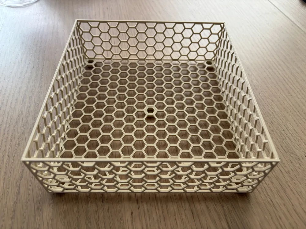 honeycomb, customizable rectangular baskets - Free 3D Print Model - MakerWorld