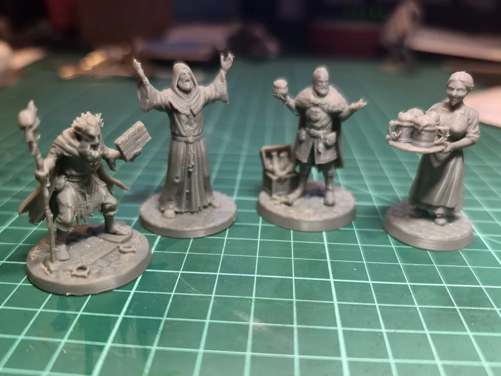 Medieval Villagers Miniatures - Free 3D Print Model - MakerWorld
