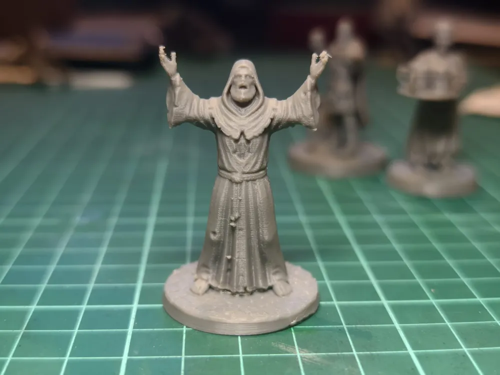 Medieval Villagers Miniatures - Free 3D Print Model - MakerWorld