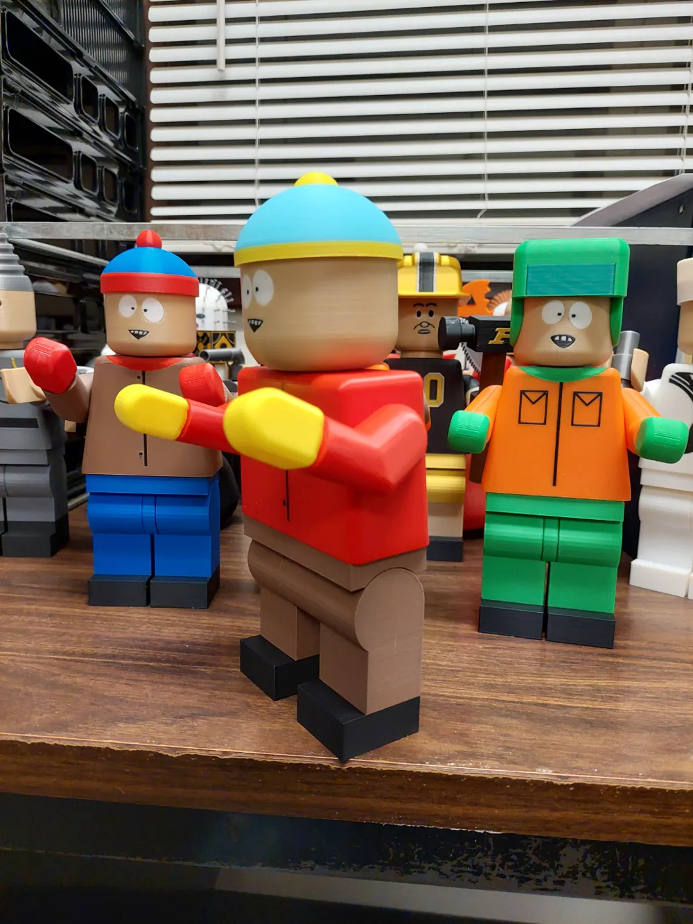 BIG BRICK ERIC CARTMAN by masterofall6 MakerWorld: Download Free 3D Models