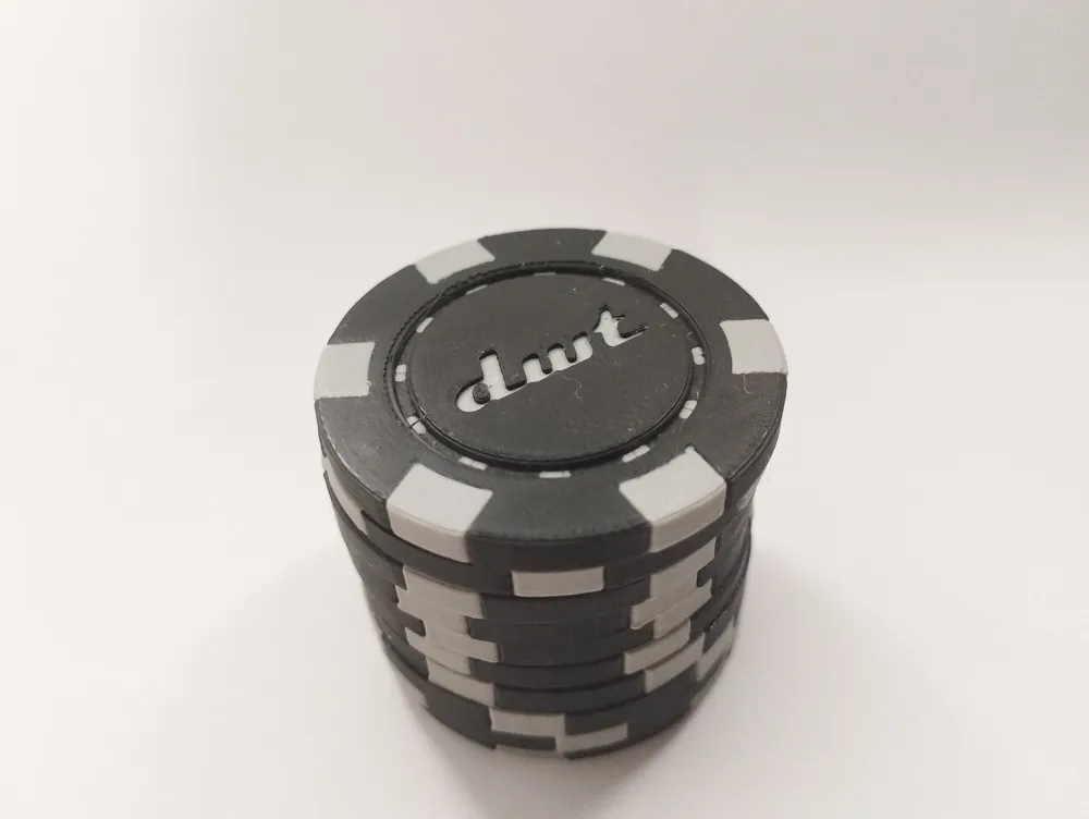 Customizable Poker Chip - Free 3D Print Model - MakerWorld