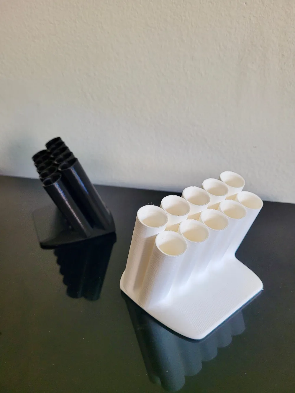 Grand porte-crayon fluide - Modèle d'Impression 3D Gratuit - MakerWorld