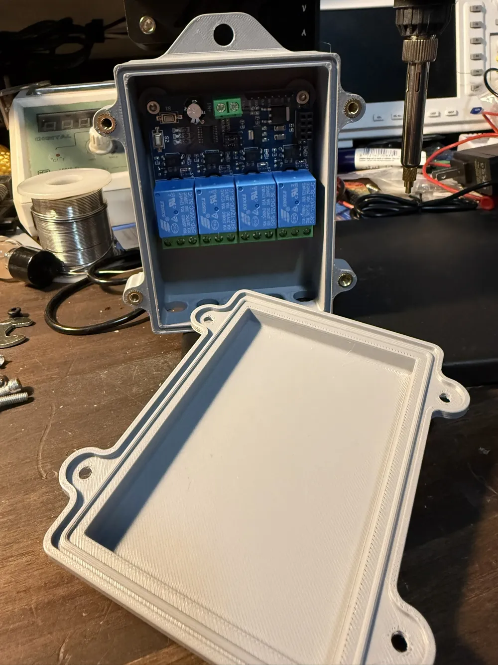 4 channel relay enclosure by jmassardo MakerWorld: Download Free 3D Models