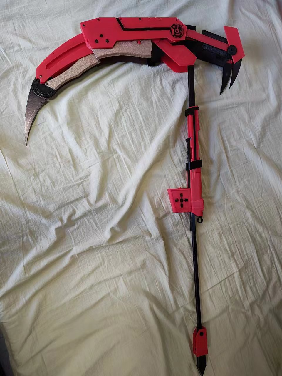 RWBY Ruby Rose’s Weapon Crescent Rose Transformable by user_3361366665 ...